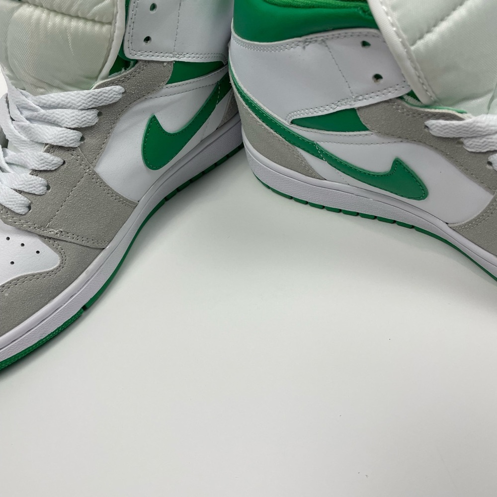 Air Jordan 1’s High Top Green And Grey Size 10 - Gem